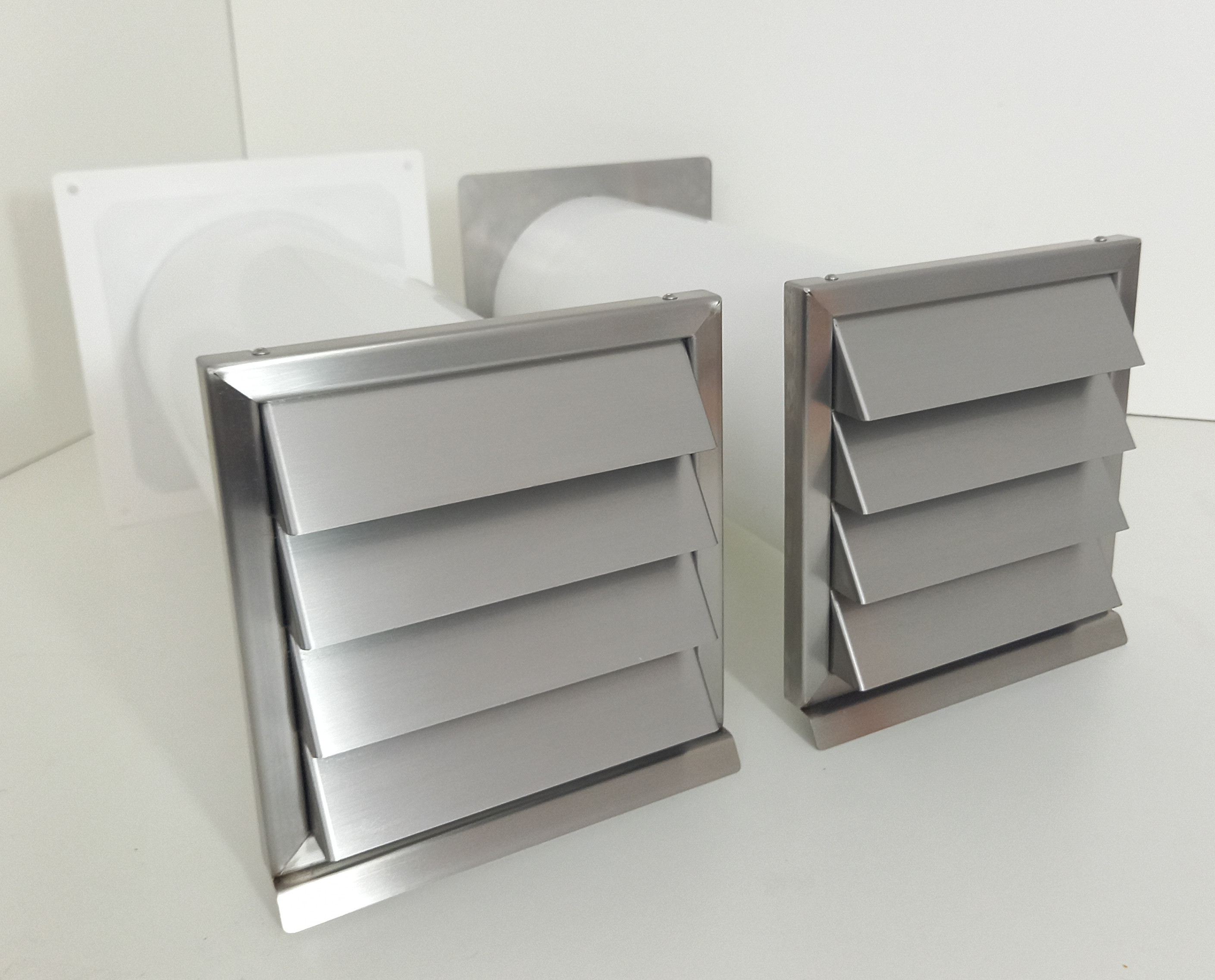 2 Grad Mauerkasten MKWSELF2-150